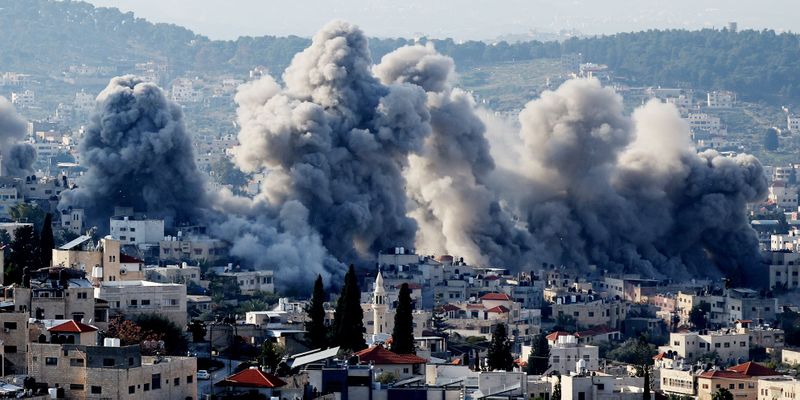 Middle East update: Israeli army blows up buildings in Jenin refugee camp