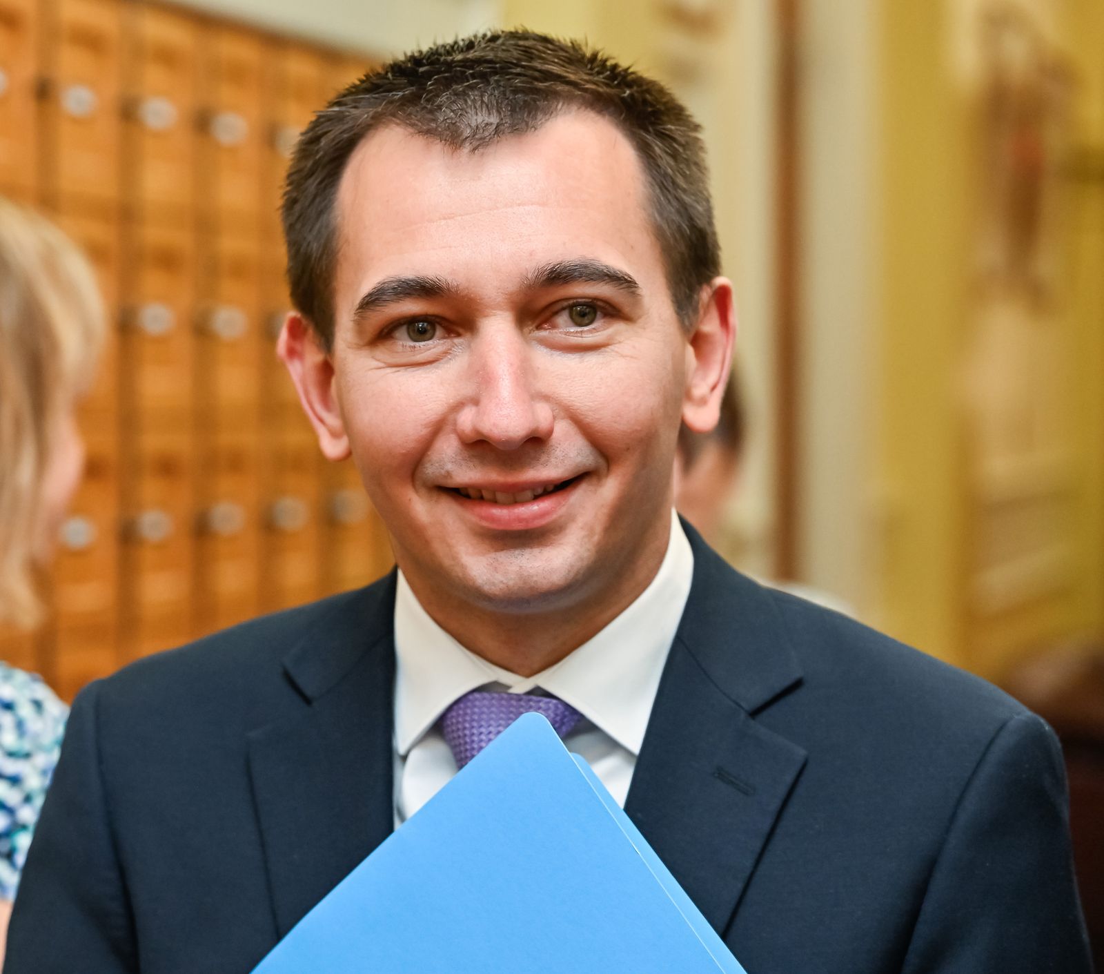 New Zealand halts new puberty blockers for young transgender people