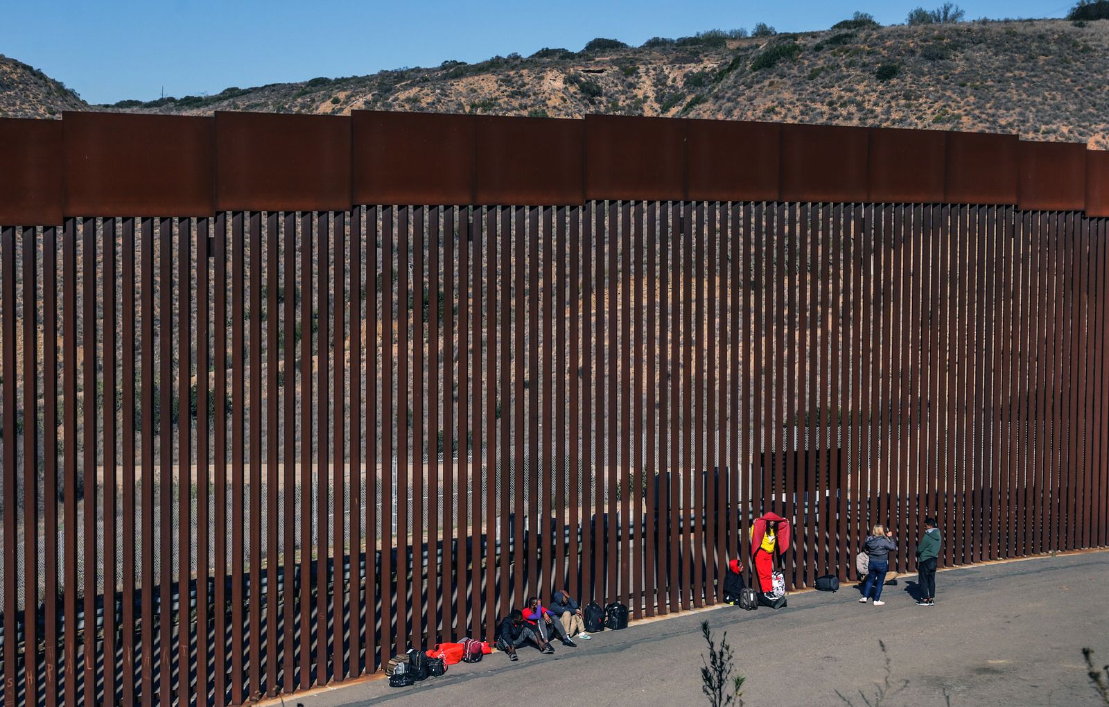 City of Cape Town faces community backlash over proposed R180m wall on ...