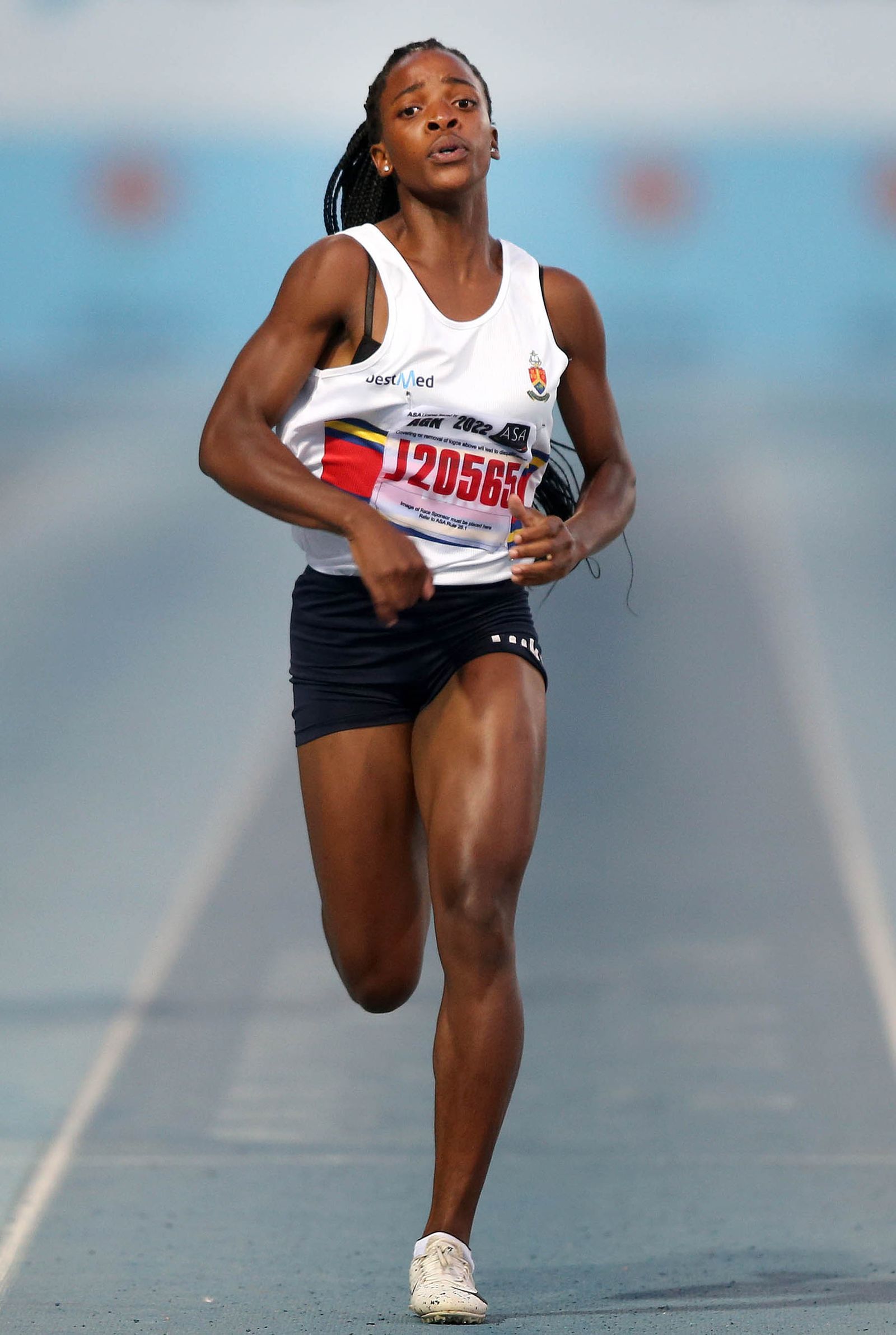SA sprinter Viwe Jingqi may have to unlock her potential by slowing down
