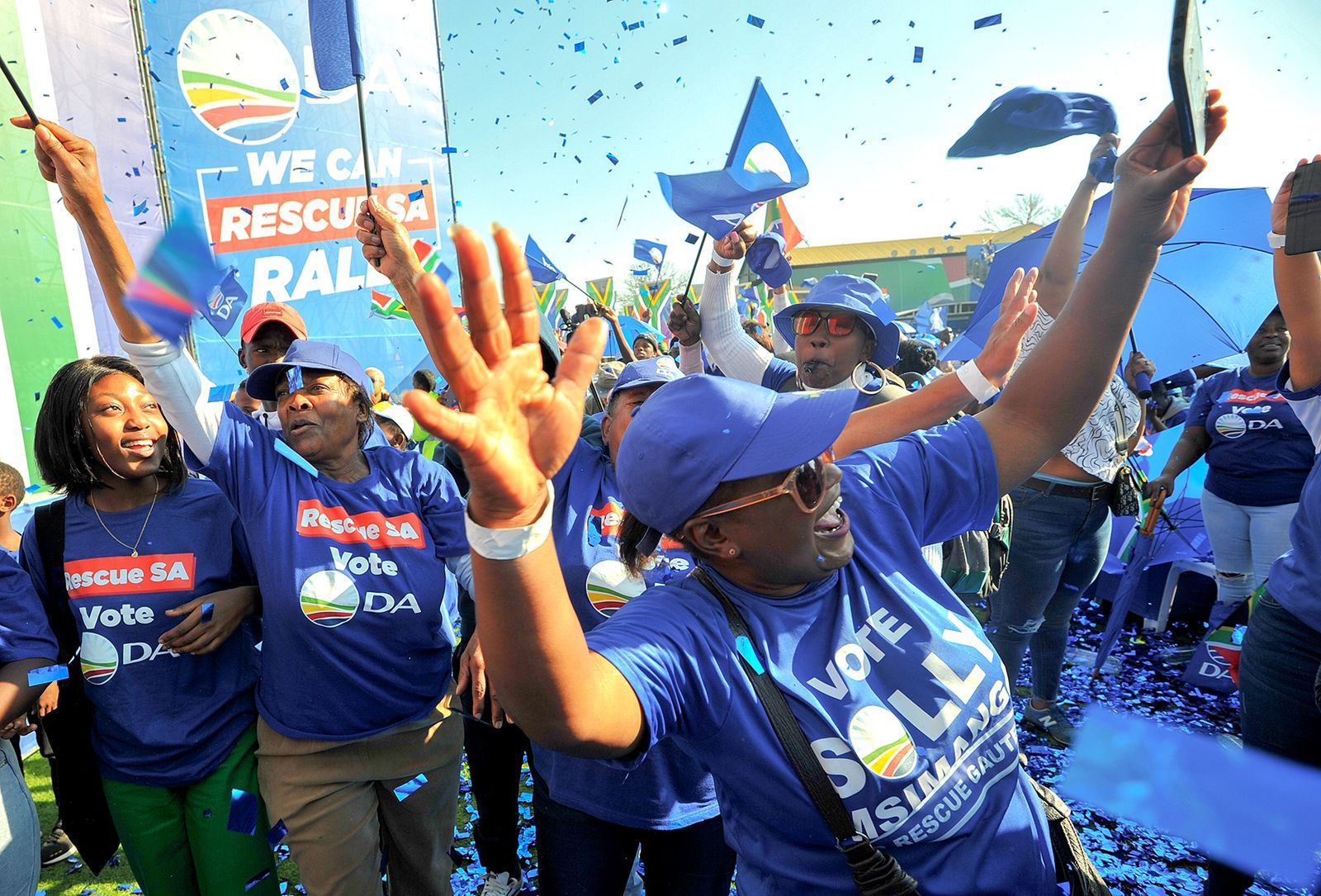 DA canters to victory in 2 Saldanha Bay wards