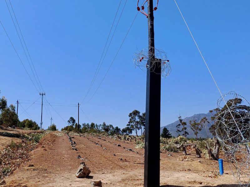 Cable theft: Western Cape town ‘held to ransom’ by syndicate