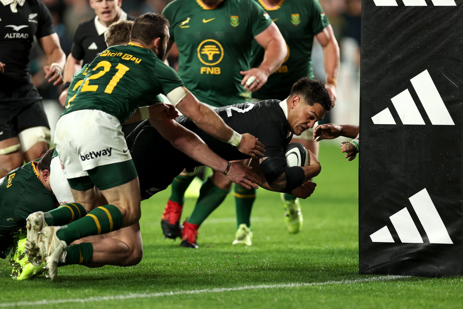 Springboks fall at gates of Eden Park despite second-half fightback