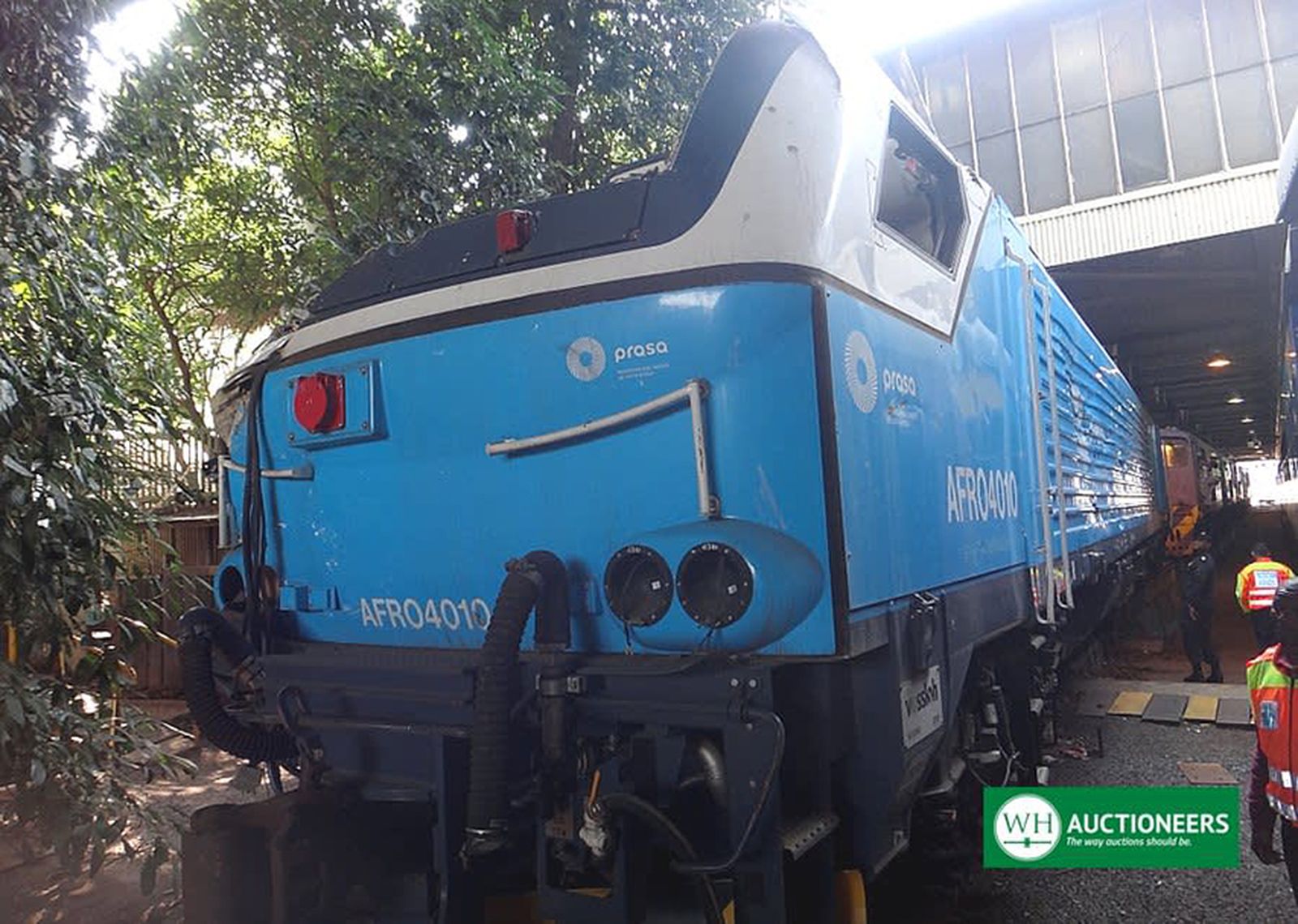 Come on Baby, do the Locomotion: Prasa’s too-tall trains under the hammer
