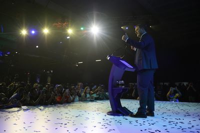 A sea of blue welcomes Geordin Hill-Lewis as the DA's new leader