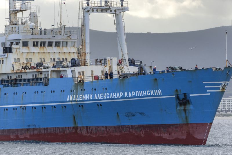 Vessel-spoofing in Antarctica: Russia’s Karpinsky - the ship that tried ...