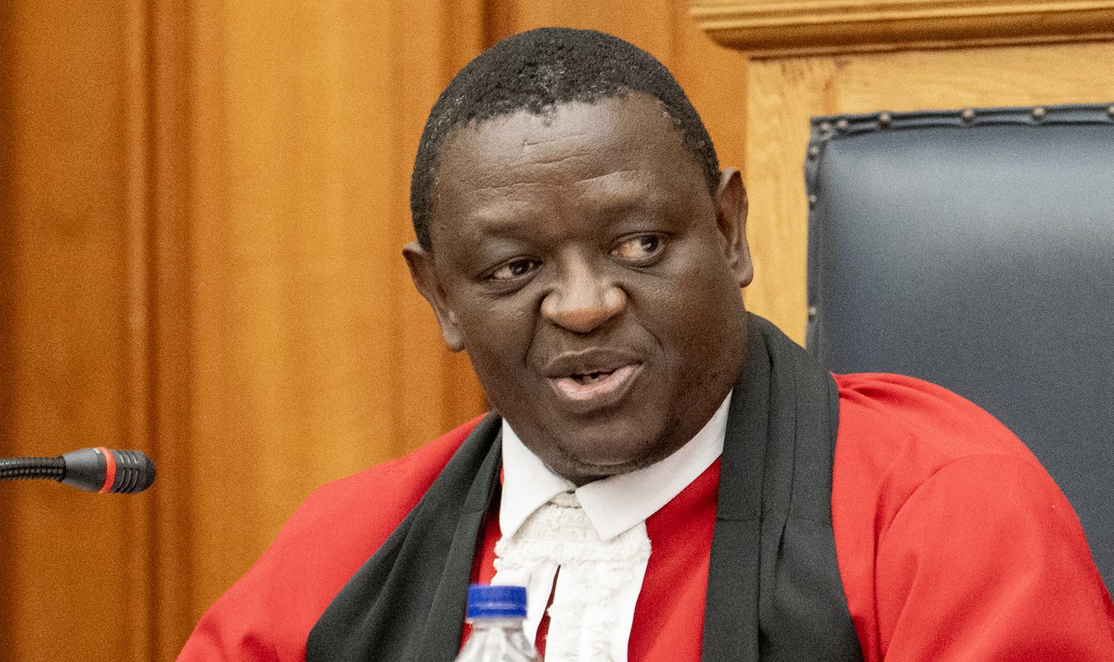 Pressure mounts on SAPS and Ipid as Winde releases ombudsman report ...