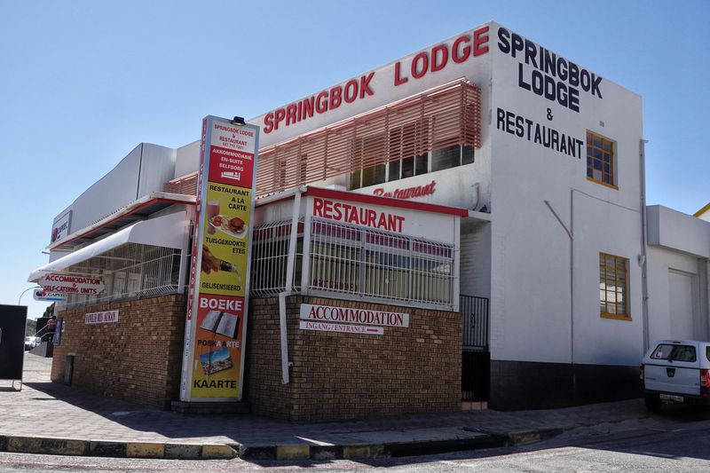 Springbok: Day trips and blooming history