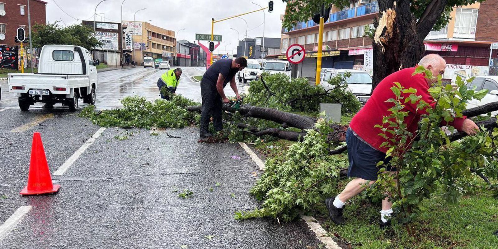 Gauteng hit by Level 9 storm as Amnesty report warns of flood risks in ...