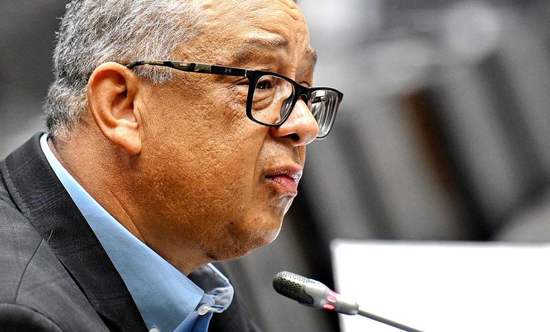 Zuma’s ‘security fire pool’ cost as much as a mansion — McBride dredges ...