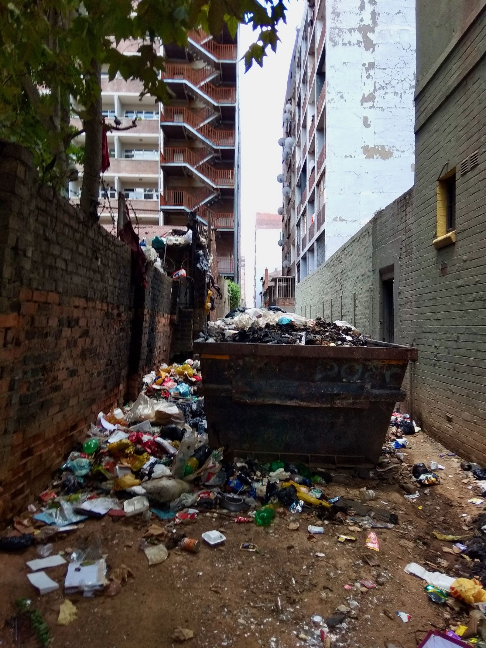 Hilbrow’s Chelsea House residents — up to necks in sewage — demand ...