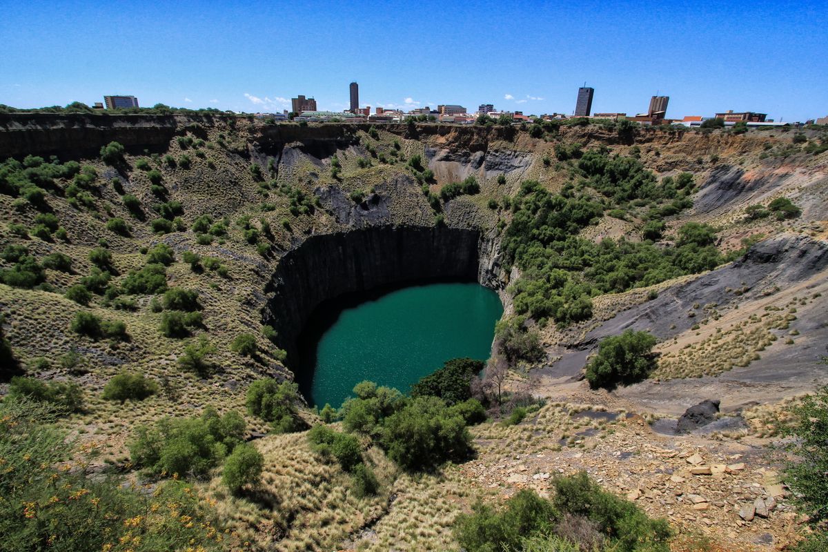 Kimberley: The legends, battlefields and vibrant life of the diamond city