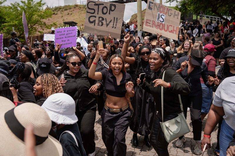 PHOTO ESSAY: National Shutdown protesters demand action on gender-based ...
