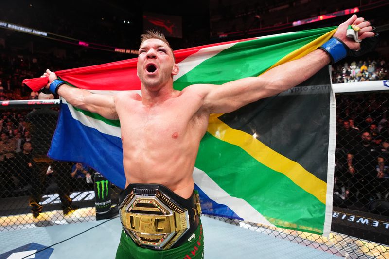 Dricus du Plessis makes history as SA’s first UFC middleweight champ