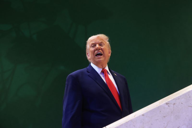 Trump goes Don Quixote at Davos, and a Karoo icon returns