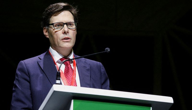 Anglo American to ditch Amplats, De Beers, steelmaking coal