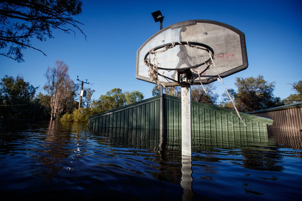New Zealand tourist destination Queenstown hit by flooding