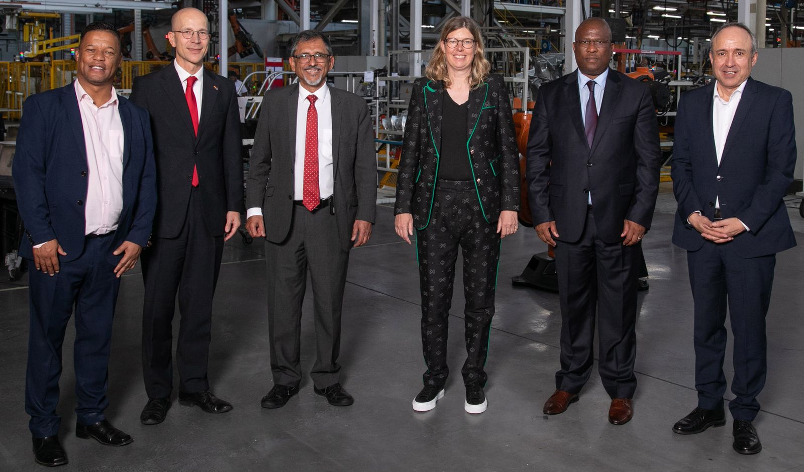 Volkswagen announces R4-billion investment in Kariega plant