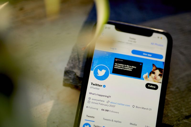 Twitter blue service is back, including ‘verified’ badges