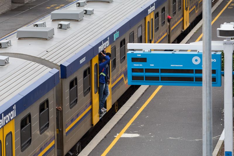 Prasa worker turned down corrupt money and helped uncover fraud