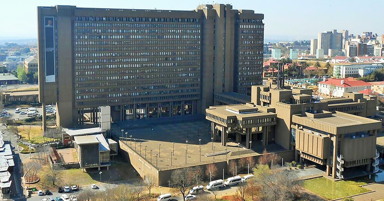 Fire at Joburg Metro Centre causes immediate closure