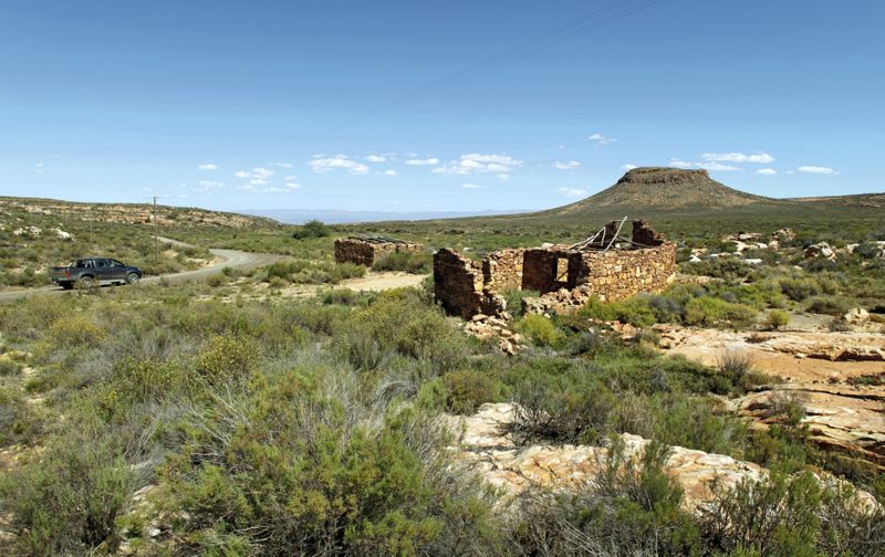 Towards the ancient wonders of the Koue Bokkeveld mountains