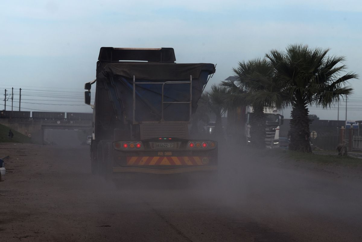 Manganese dust levels trigger healtH, legal warnings in NMB