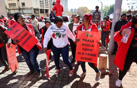 Ramaphosa’s future hangs in the balance, Tolashe’s continued SUV half ...