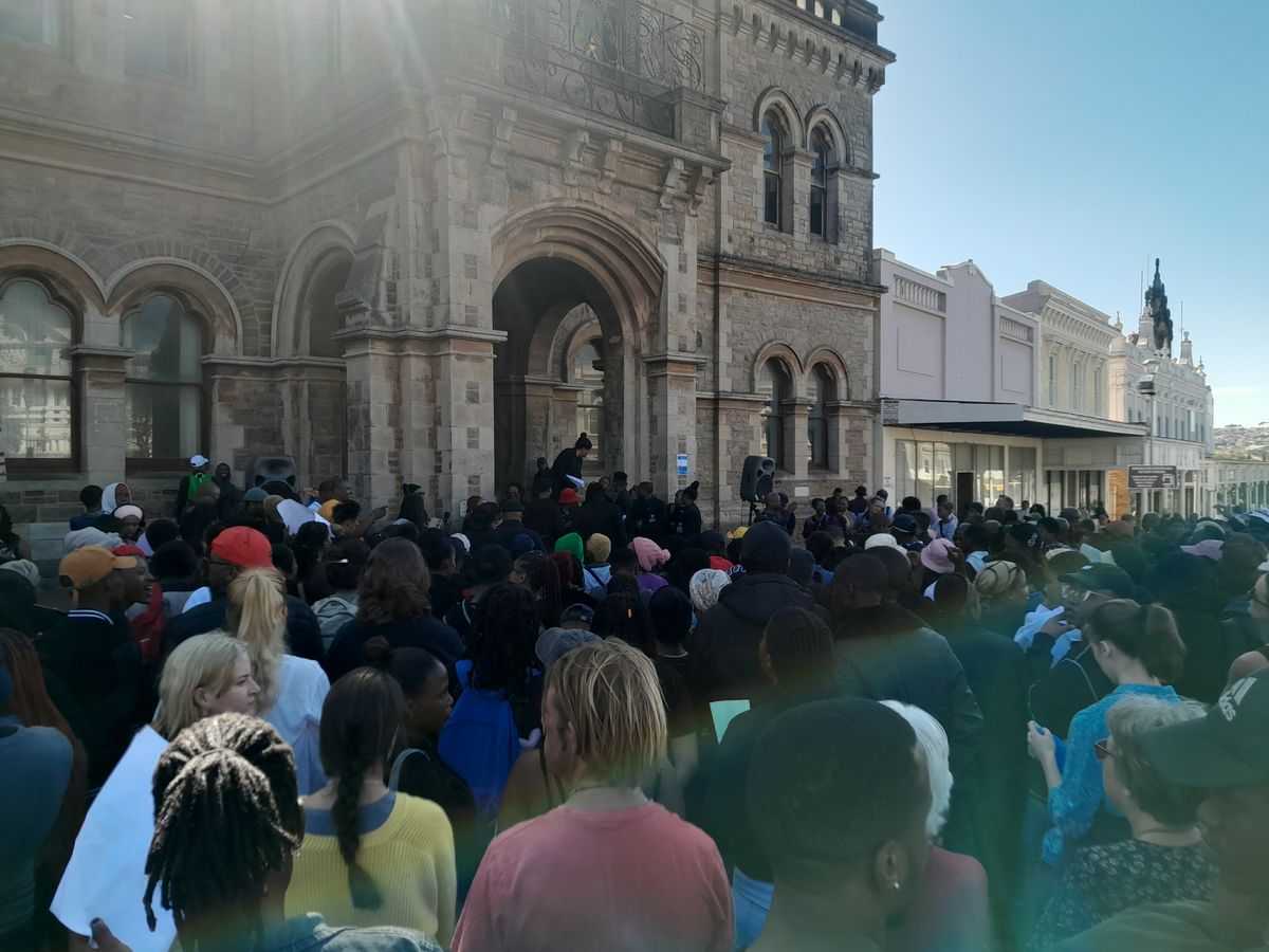‘How are we going to survive without water?’ — Makhanda residents and ...