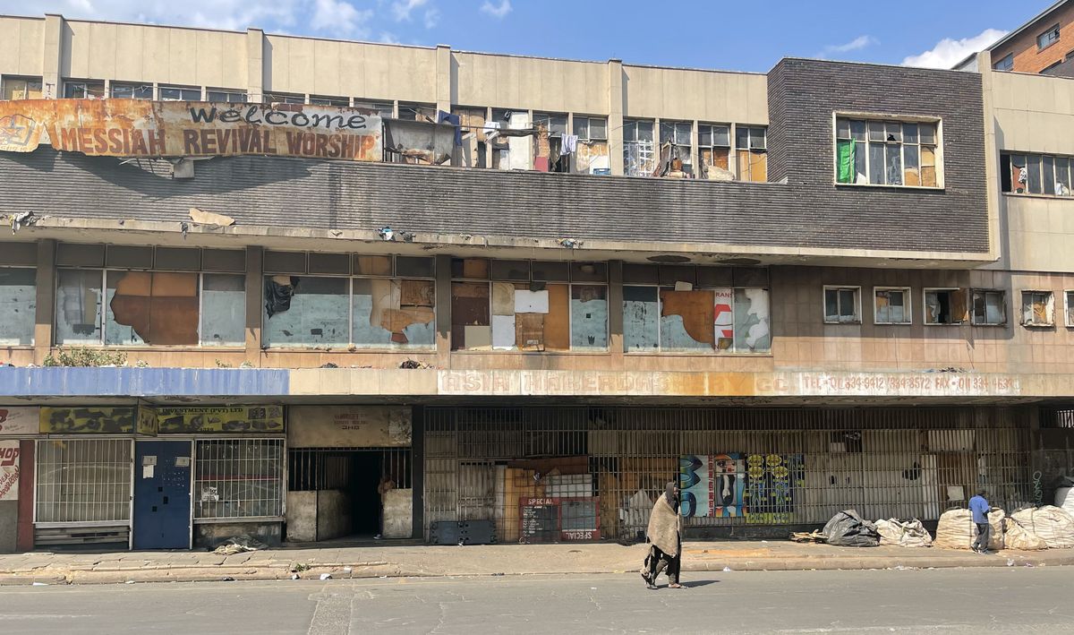 Joburg CBD fire — What it looks like inside the city's hijacked buildings