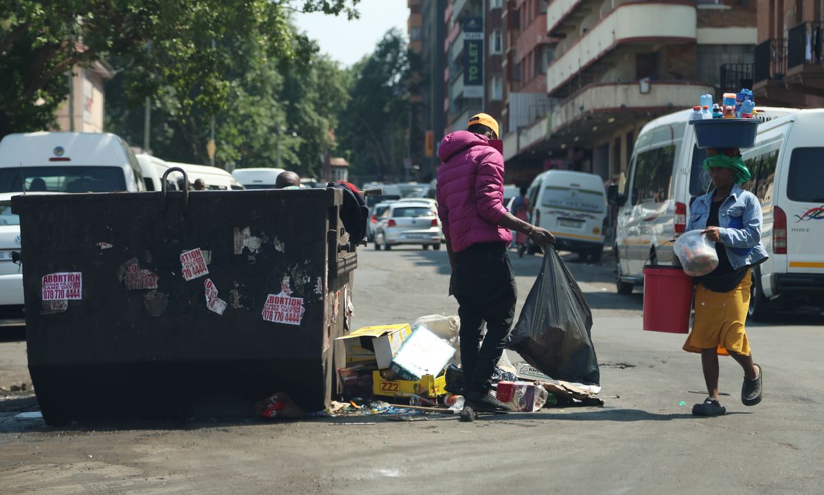 In pictures: Joburg Mayor launches operation to enforce by-laws and ...