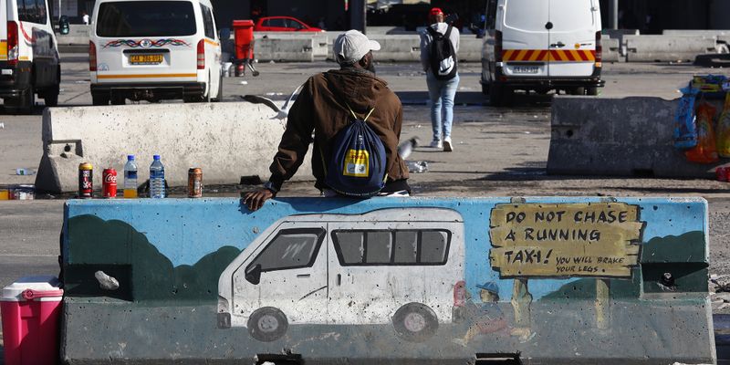 Western Cape taxi strike continues after Santaco-government talks collapse